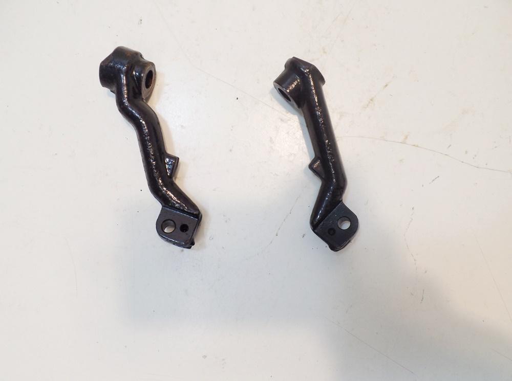 Triumph Hanger Rider Footrest LHS and RHS Pair | BRITISH Only Austria ...