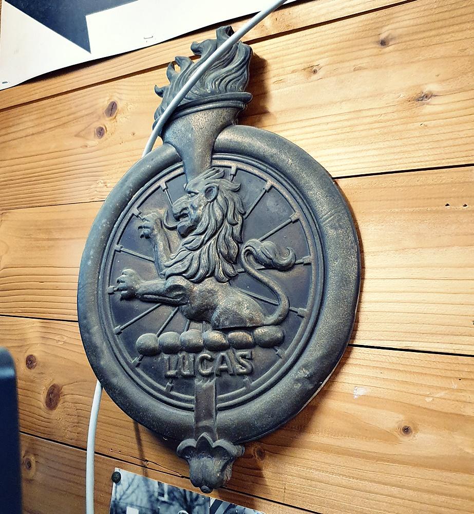 Lucas Sign | BRITISH Only Austria Fahrzeughandel GmbH