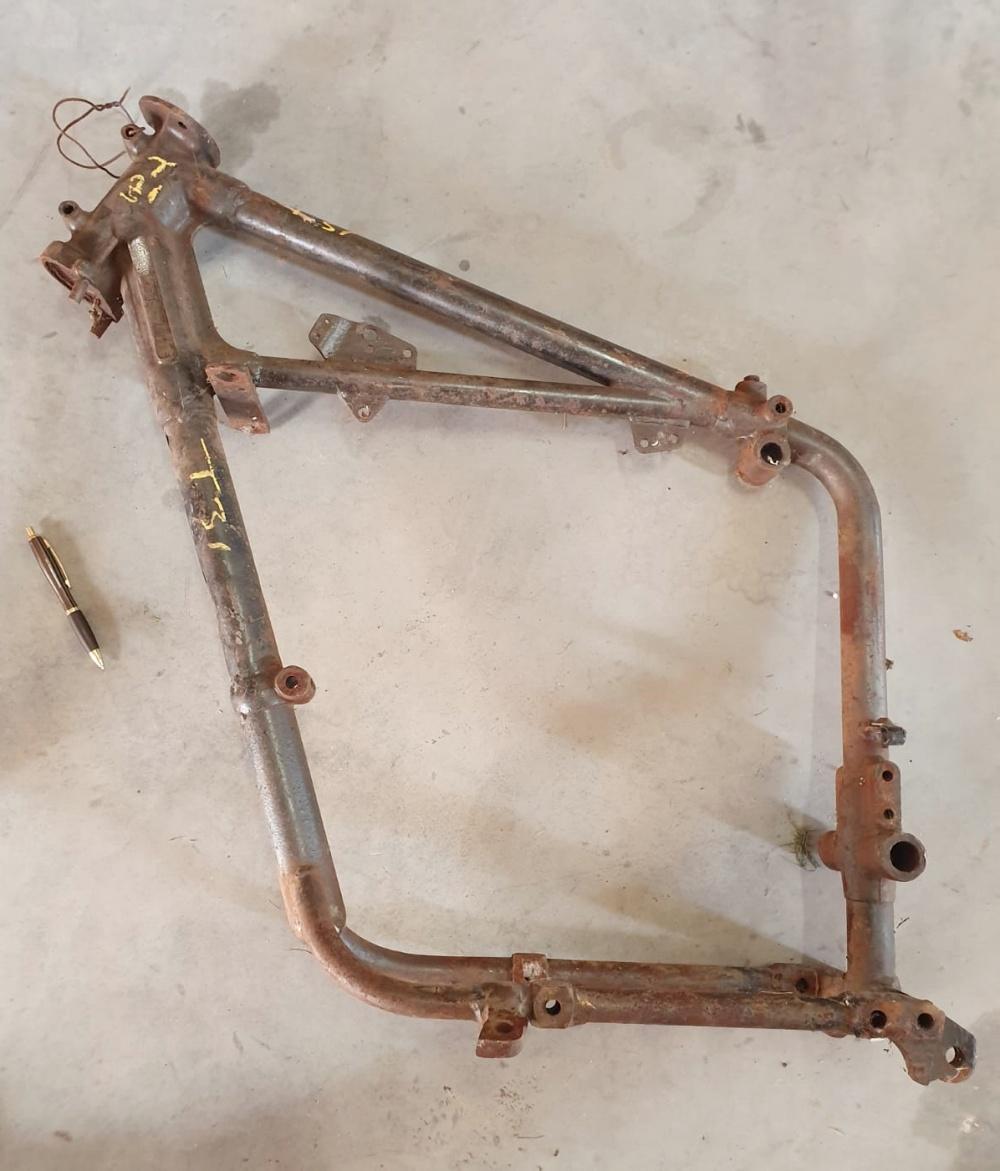 Triumph T100C Front Frame 1971 KE00461 used | BRITISH Only Austria ...