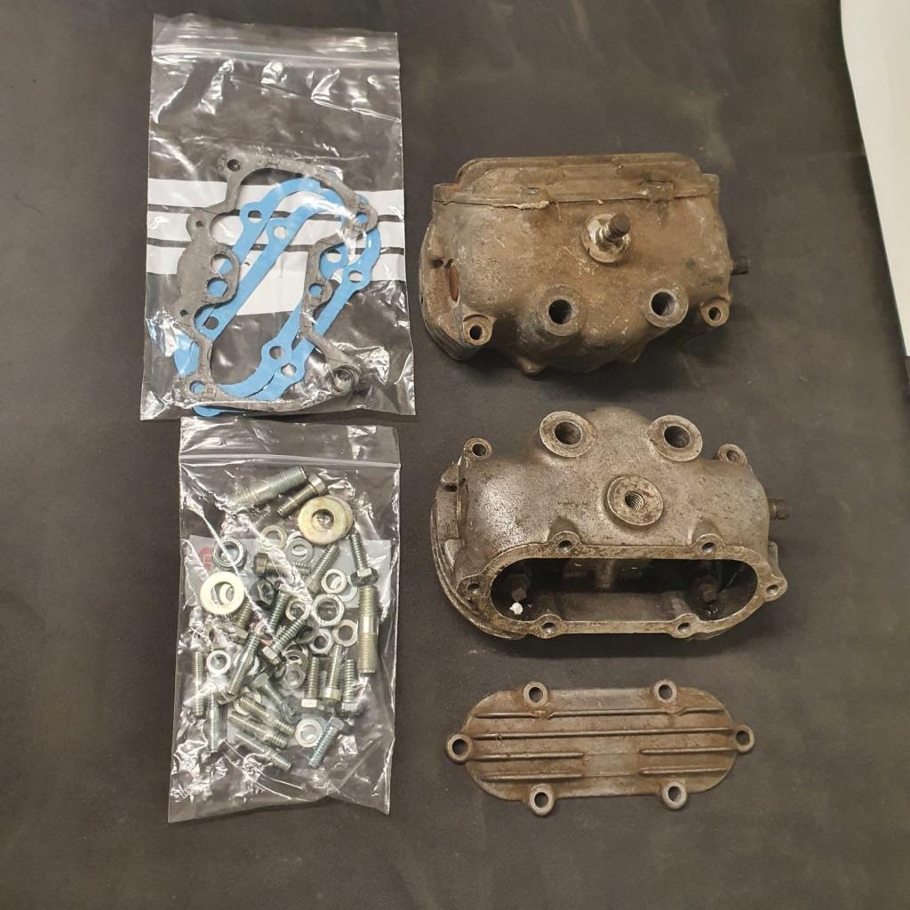Exhaust and Inlet Rockerbox with fitting kit Triumph T140 gebraucht ...