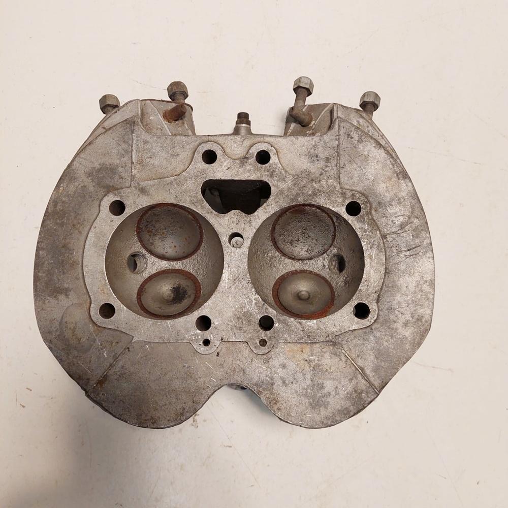 BSA A65l. Cylinder Head 68-701. used | BRITISH Only Austria ...