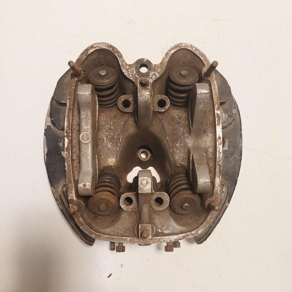 BSA A65 Single Carb. Thunderbolt 650cc Cylinder Head used | BRITISH ...