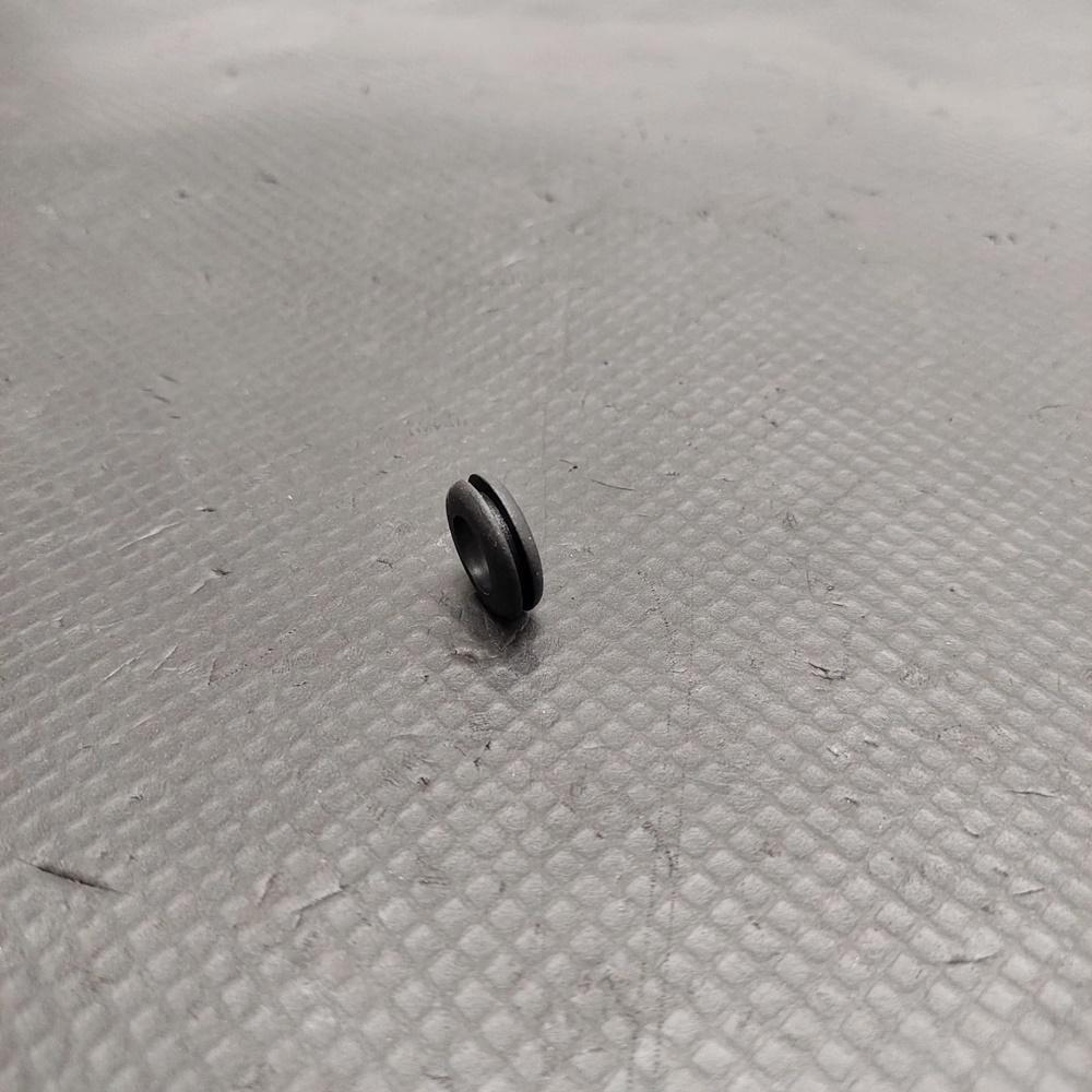 Norton Grommet for Oil Tank Fixing Bolt | BRITISH Only Austria ...