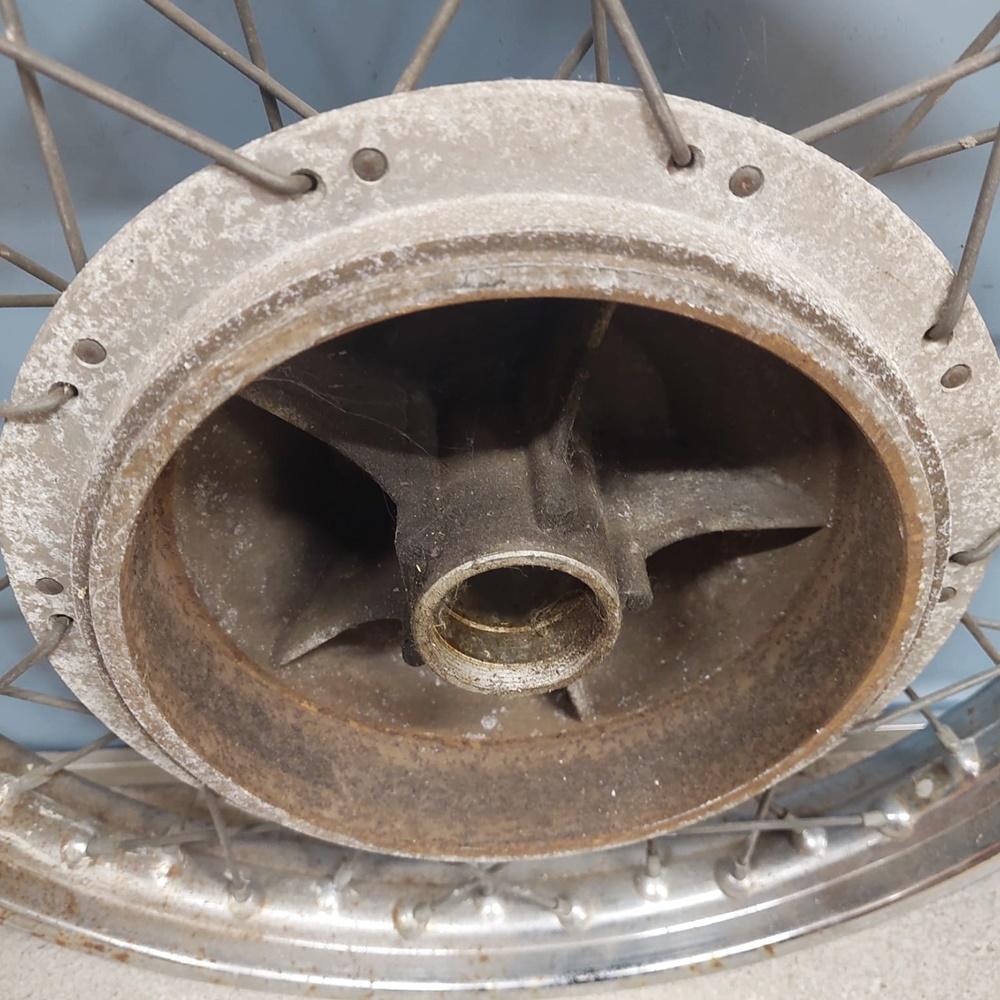 BSA / Triumph Wheel Conical Hub 8" 1971-72 used | BRITISH Only Austria ...