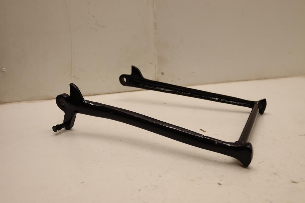 Triumph 500cc 650cc Twin Rear Stand for Rigid Frame | BRITISH Only ...
