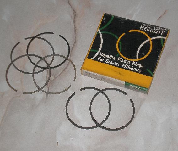 Triumph. Ariel 500 ccm TRW/5T/T100/TR5 Pre Unit Piston Ring Set +30 ...