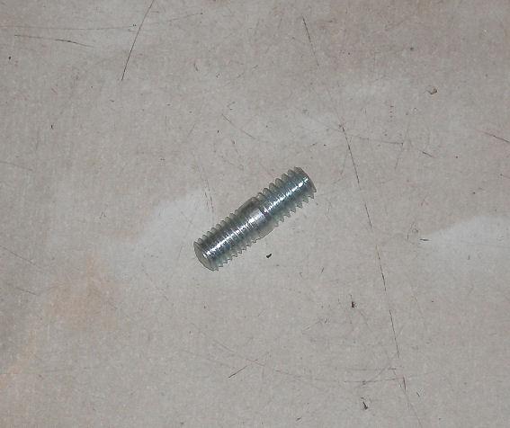 Triumph Rocker Box/Oil Filter Stud 7/8" x 1/4"26TPI BSC BSF CEI/20TPI ...