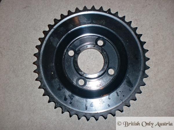 BSA A7/A10 Rear Wheel Sprocket/Brake Drum 1957-61 42T. Early A50/A65 ...