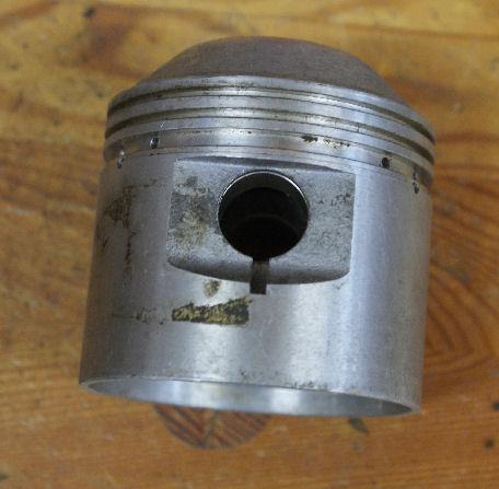 Triumph T120 Piston. NOS. 71mm. STD. | BRITISH Only Austria ...