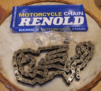 Renold Rear wheel Driving Chain 5/8"x3/8" 107 Links. 530 | BRITISH Only ...